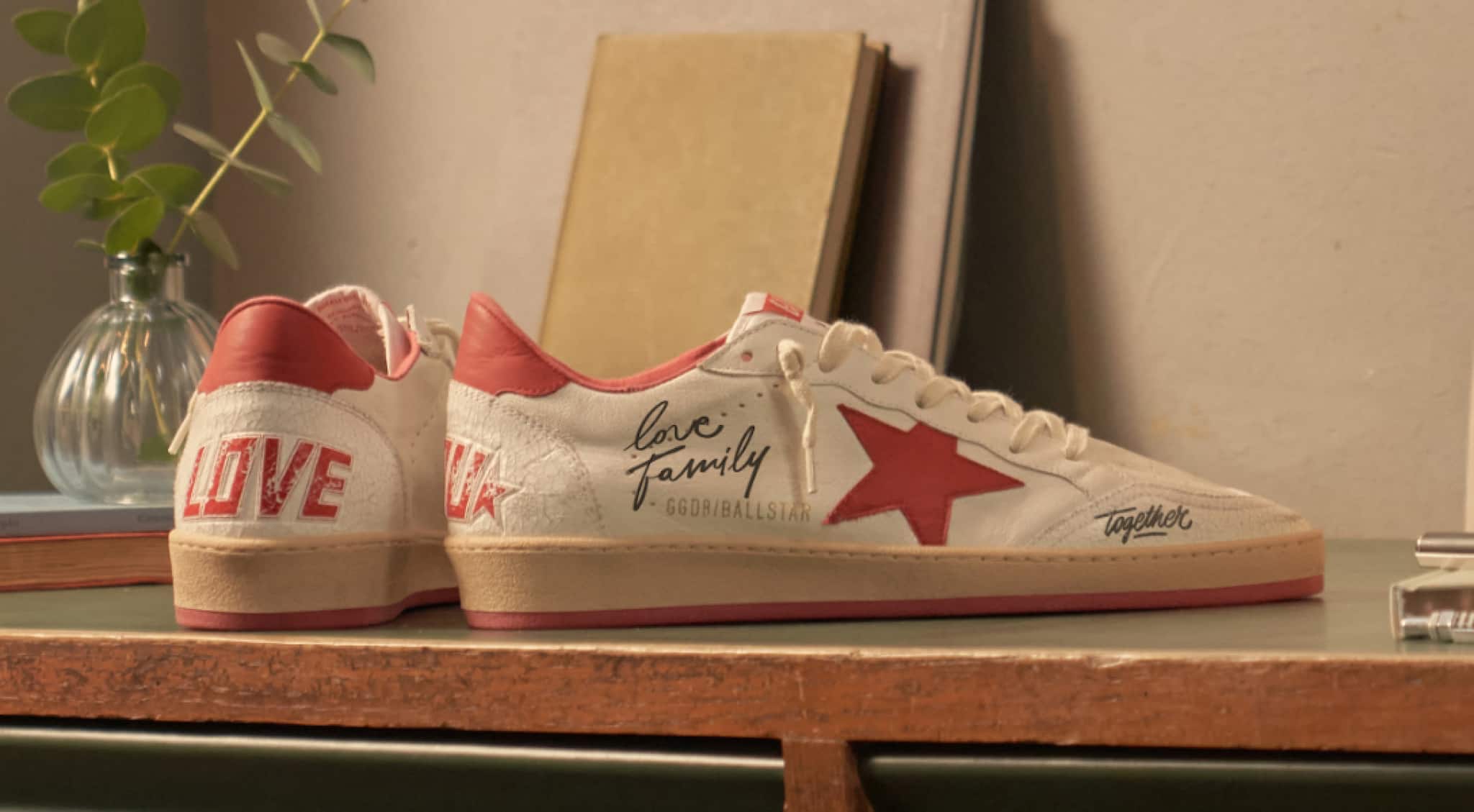 Golden Goose: sneakers and clothes for men and women