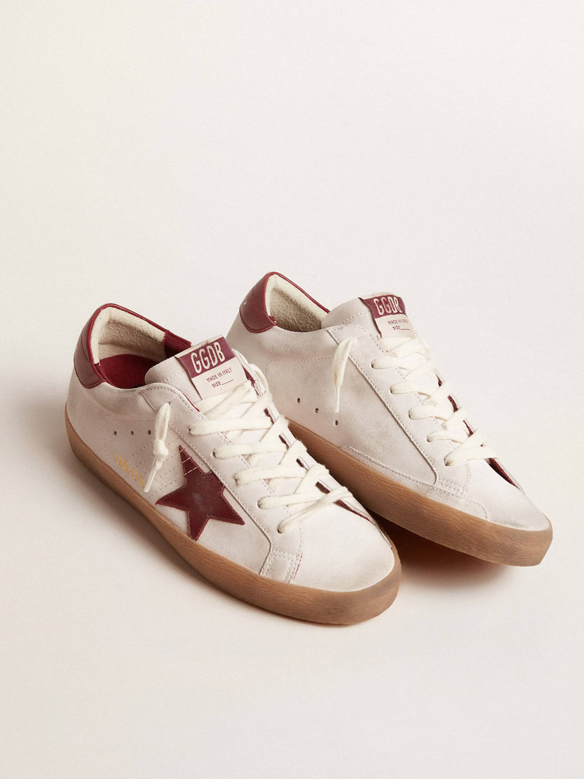Golden Goose: sneakers and clothes for men and women