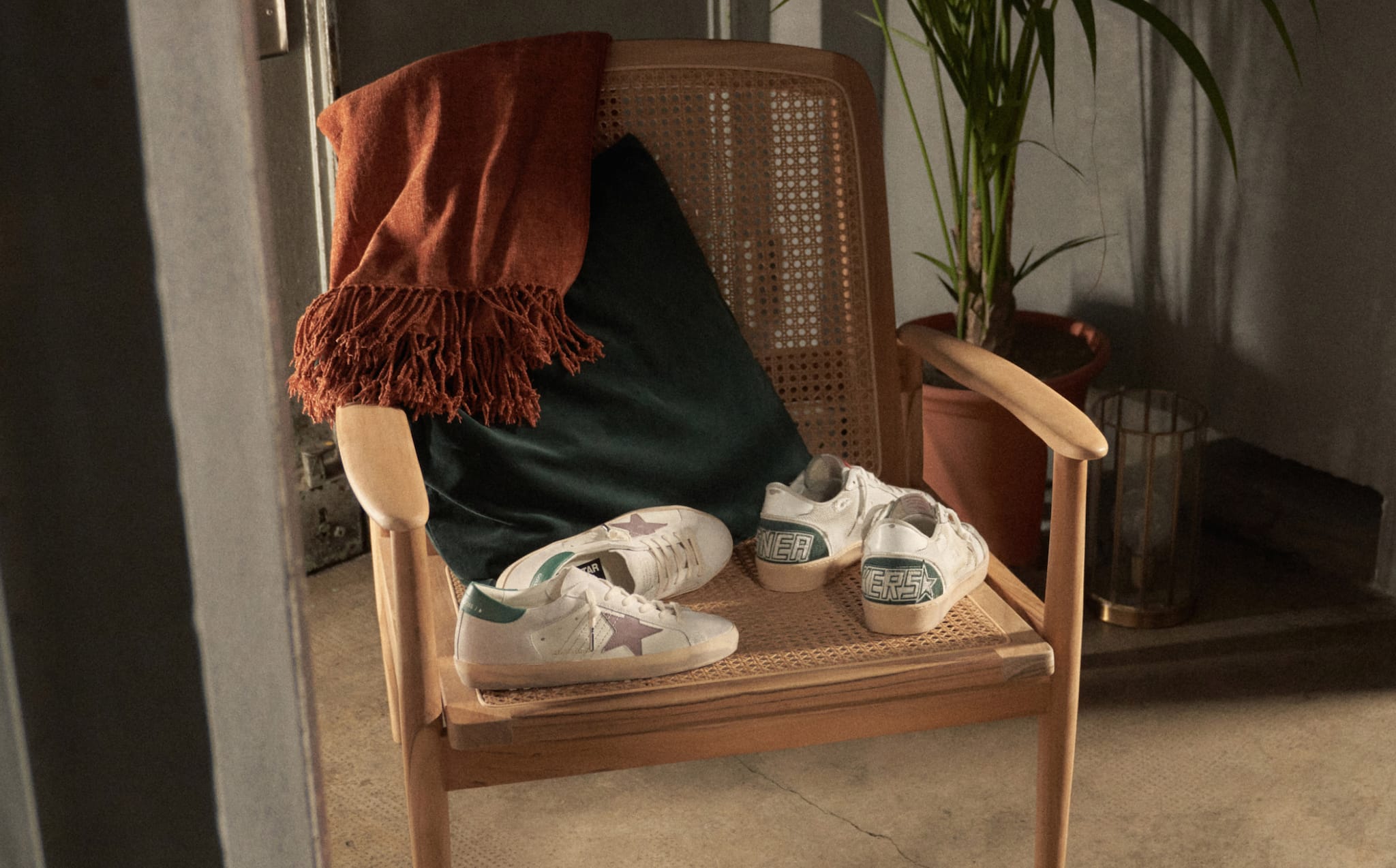 Golden Goose: sneakers and clothes for men and women