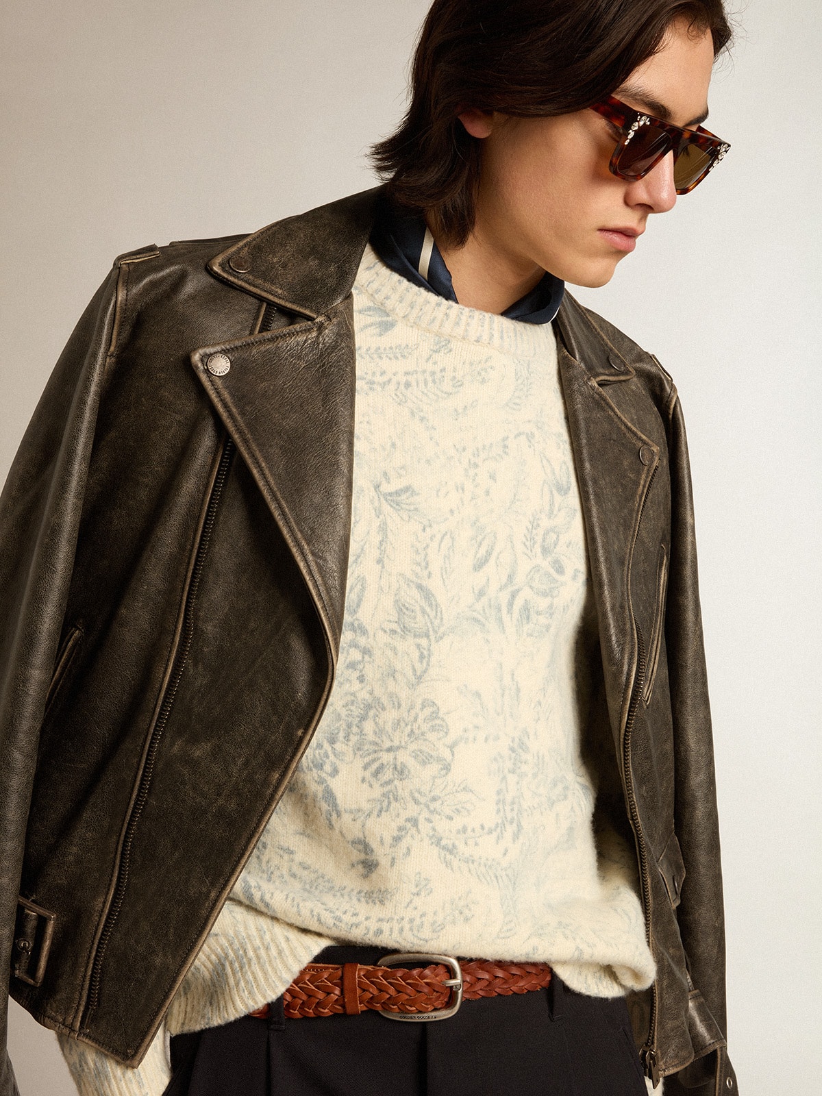 Men’s round-neck sweater in wool with all-over toile de jouy pattern ...