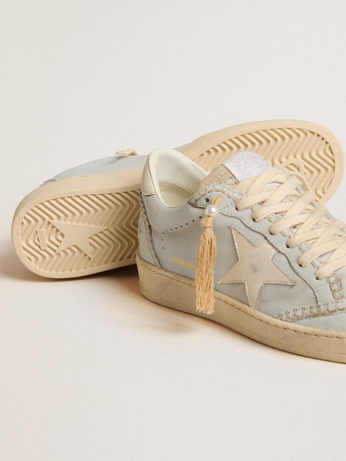 Ball Star LTD in baby blue nappa with white star | Golden Goose