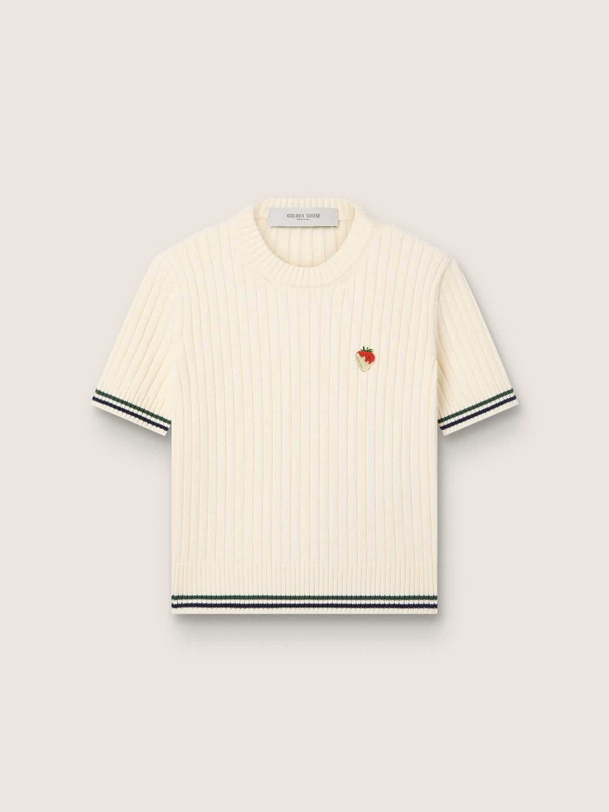 Women’s white knit T-shirt with contrasting edges and removable pin