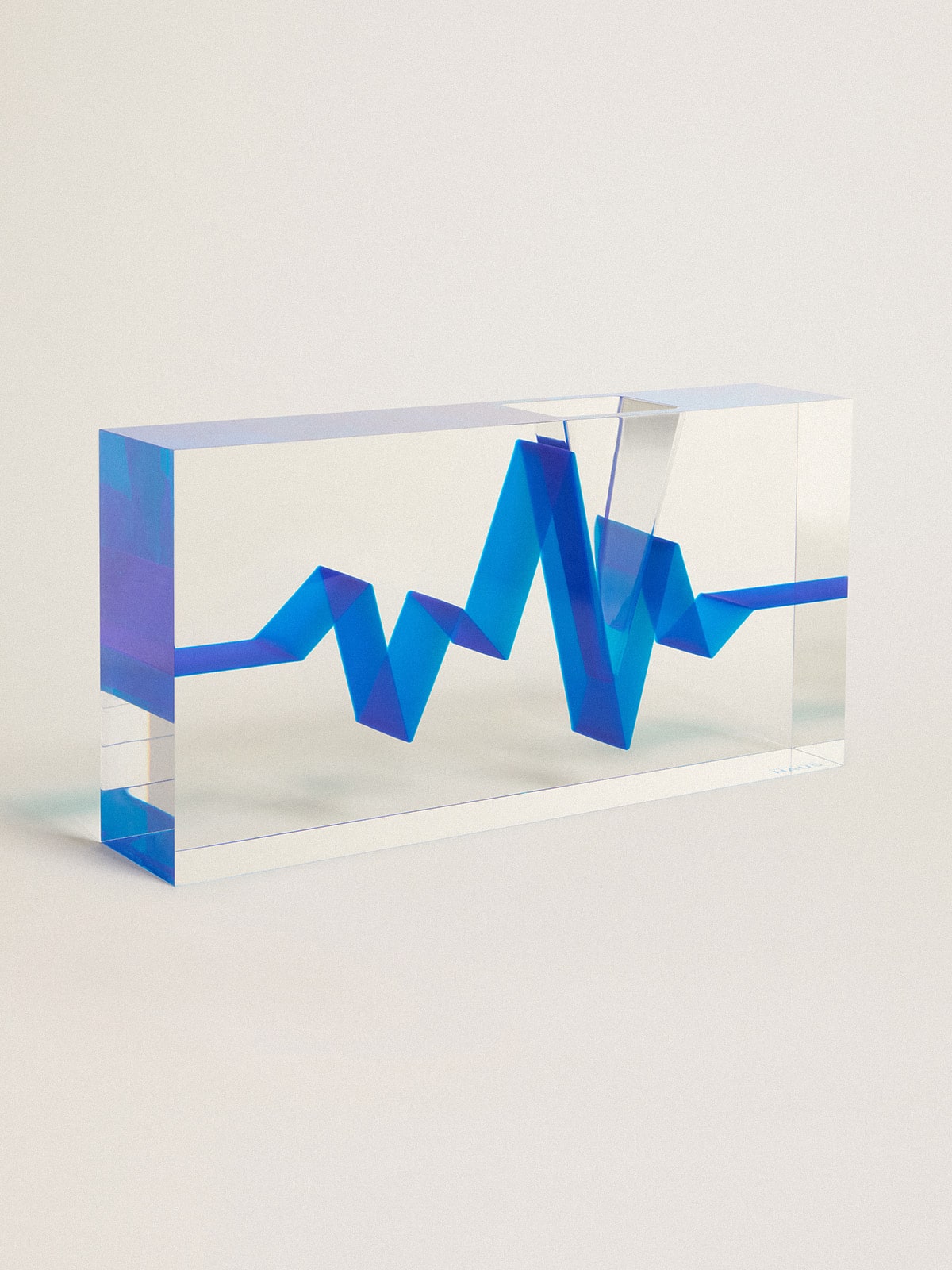 Exclusive HAUS of Dreamers vase in Plexiglas | Golden Goose